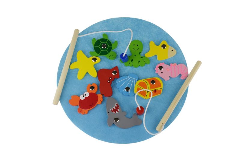 Kaper Kidz - Fishing Game Set in Tin - Wooden World